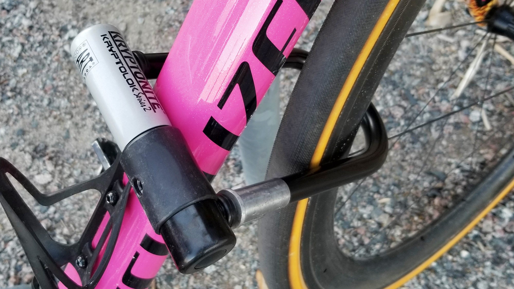 How to Lock Your Bike Securely and Types of Locks for Bikes – ERIK'S ...